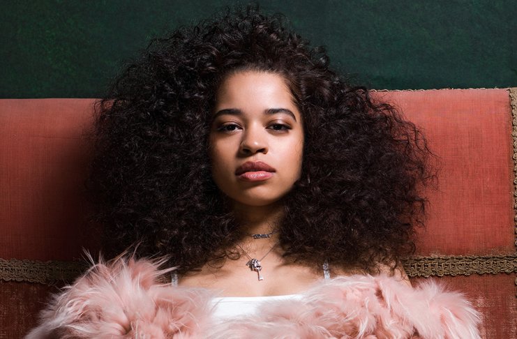 Conheça o som da cantora Ella Mai